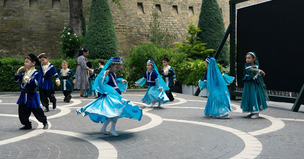 200 Dance Group Names That Will Make You Wanna Move!